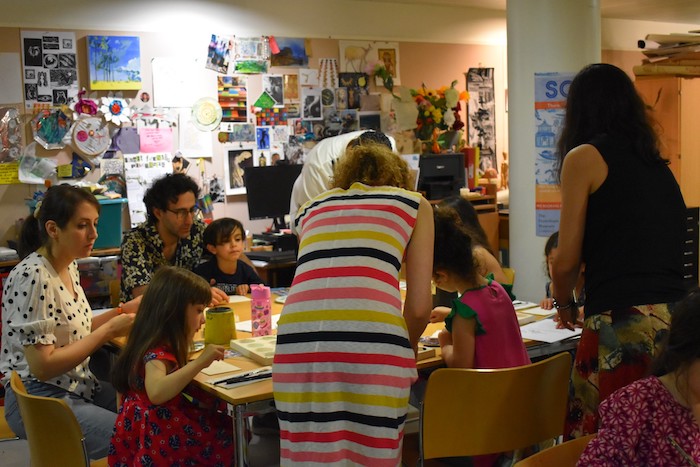 A visit from the Reeshe Persian School - Cambridge University Museums
